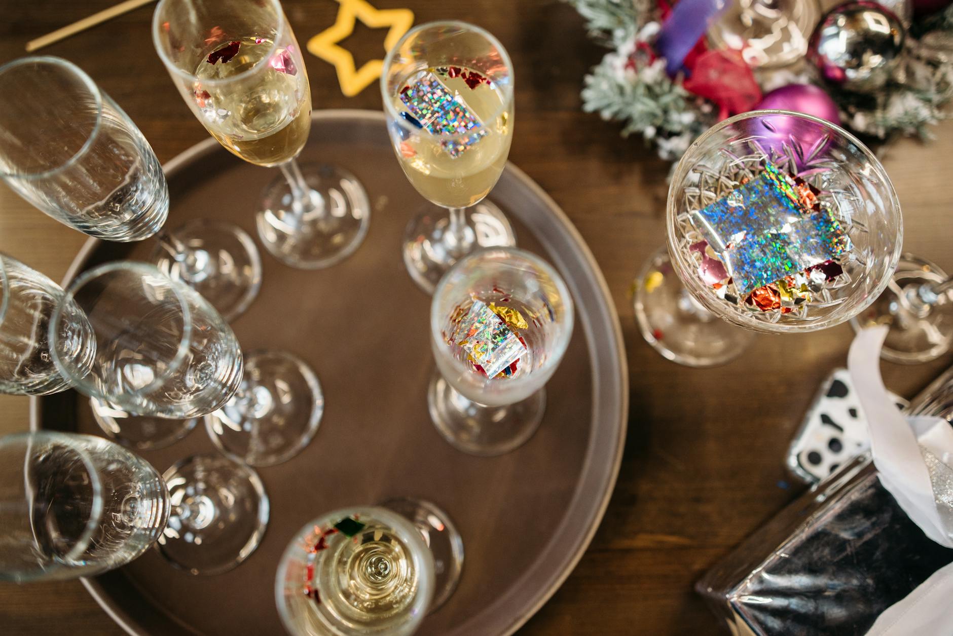 The Gift of Good Taste: METTLE Canned Cocktails – Your Unique Answer t ...